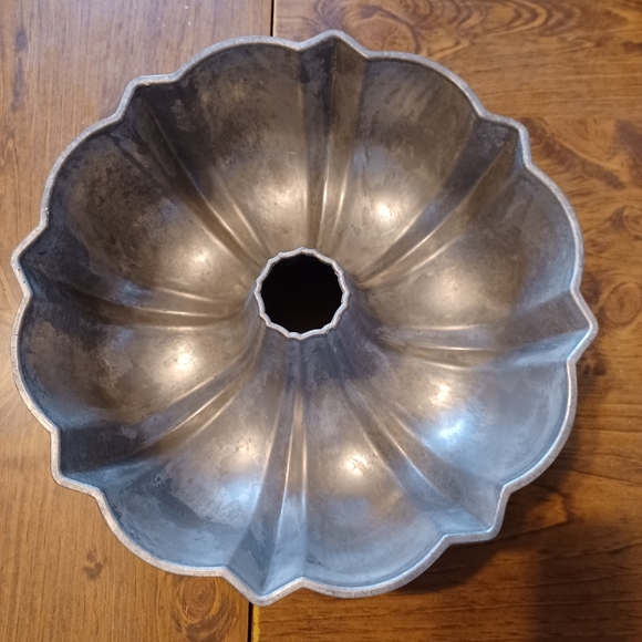 Northland Aluminum Products | Kitchen | Vintage Original Bundt Cake Pan ...
